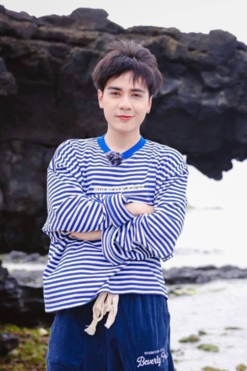 99+ hình ảnh Quang Hùng MasterD cười chu mỏ dễ thương