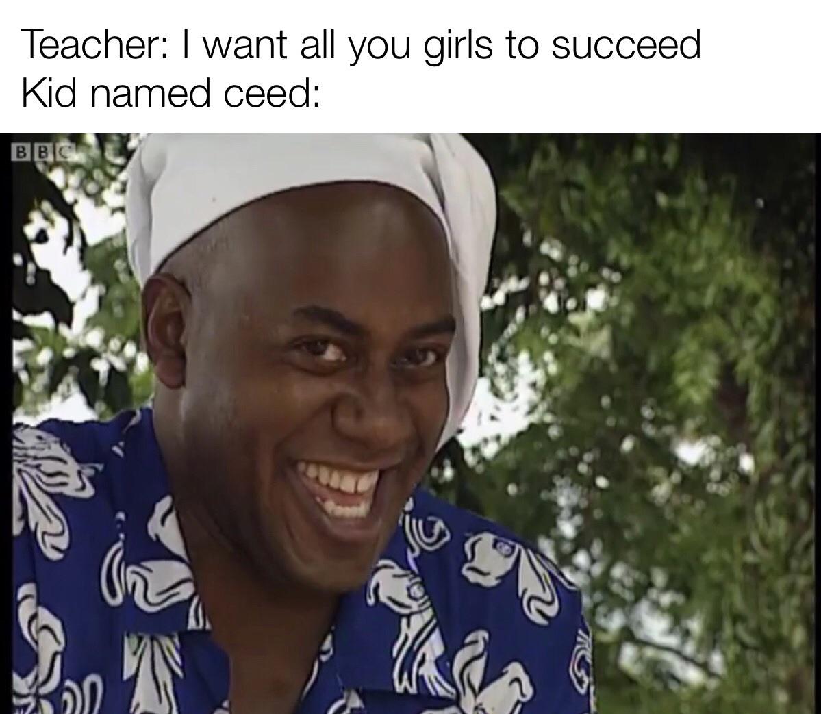 Ấn tượng mạnh cùng hehe meme - nụ cười đầy ẩn ý